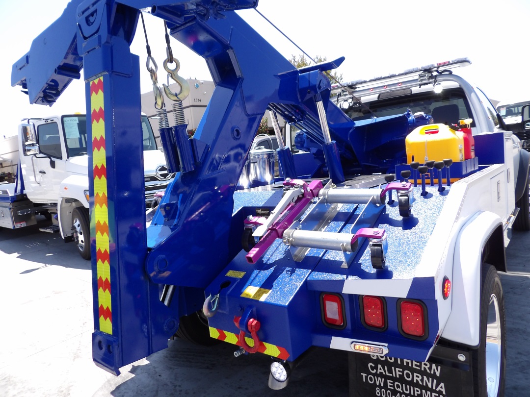 Buy Tow Trucks | Heavy Duty & Used Tow Trucks for Sale | TowEquipments ...